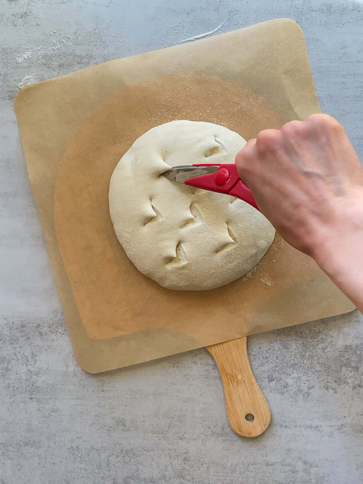 How to Score Sourdough Bread Like a Pro – sourdoughtalk.com