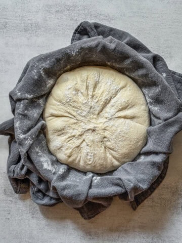 Why Bench Rest Is Important in Sourdough (And Can You Skip It ...